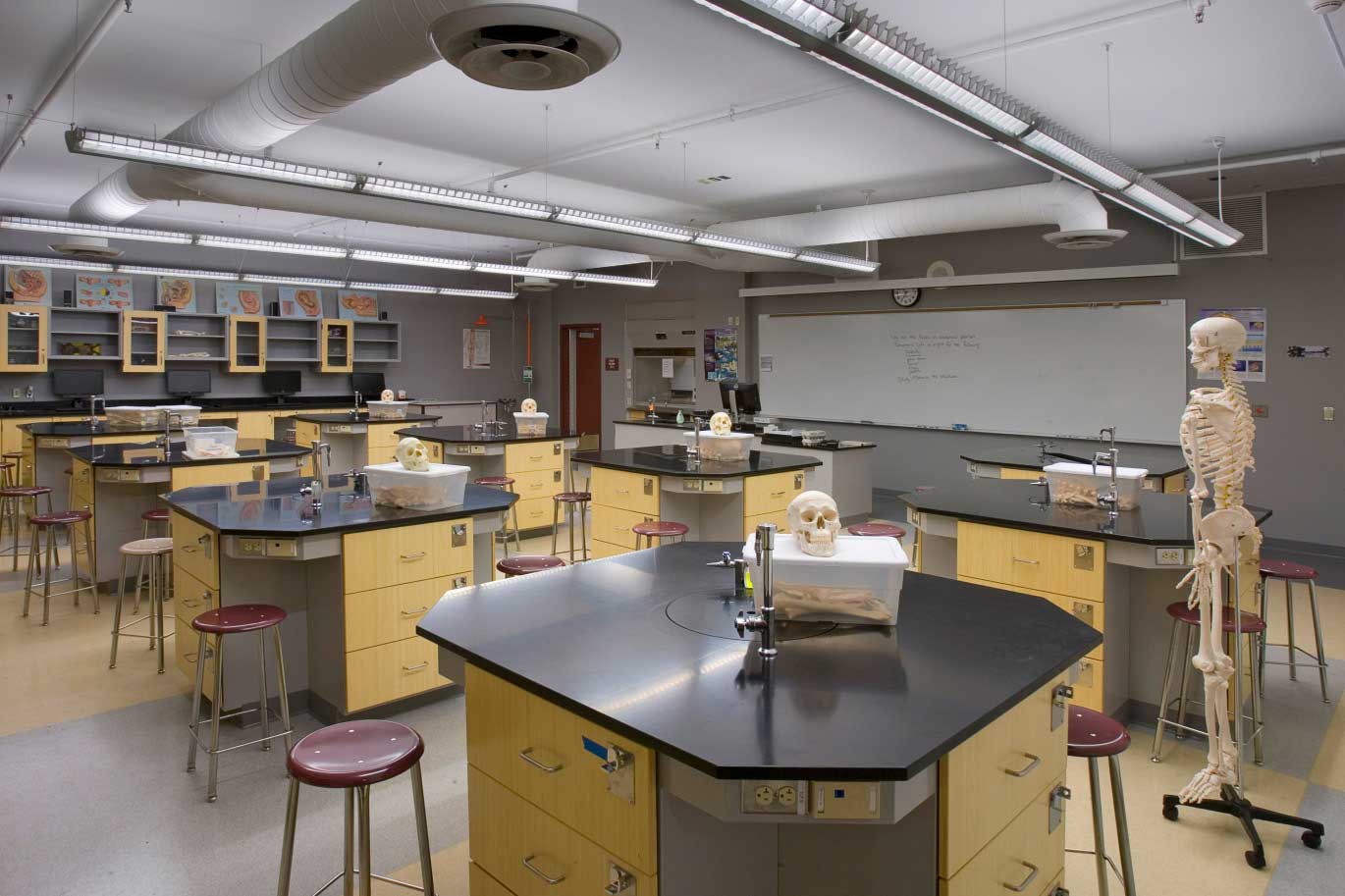 Colton High School – Math & Science Classroom Buildings | Wiseman Rohy